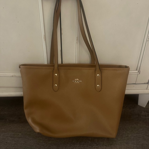 Coach | Bags | Coach Tan Leather Tote Bag | Poshmark
